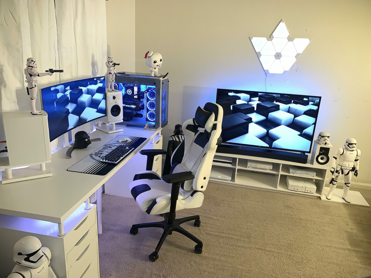 45+ Awesome Star Wars Room Decor Ideas for 2024 | Displate Blog