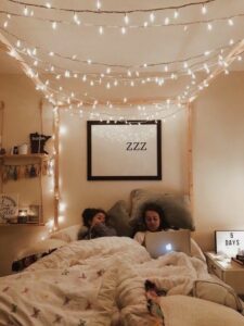 20 Genius Dorm Room Ideas to Decorate Your New Home | Displate Blog