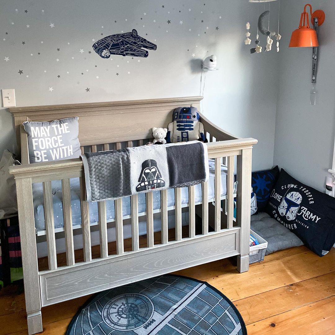 25 Space-Themed Room Ideas Your Kids Will Love | Displate Blog