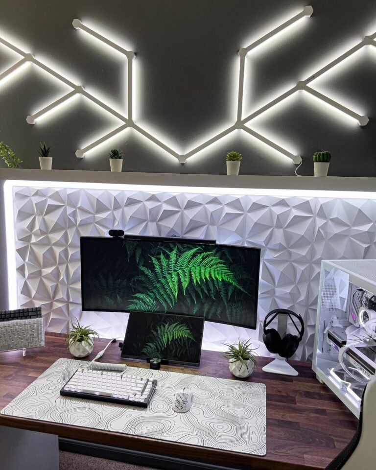 15 All-White Gaming Setup Ideas to Inspire Your Next Build | Displate Blog